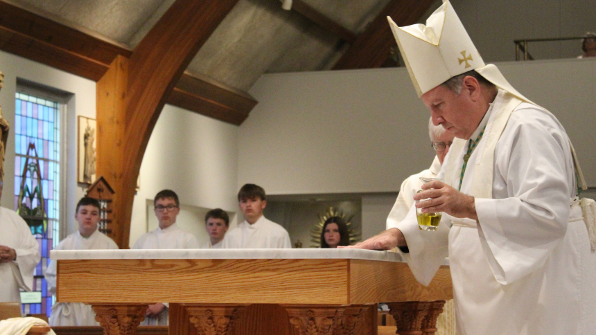 Dedication Rites by Bishop Changes a Table to a Sacred Altar | Diocese ...