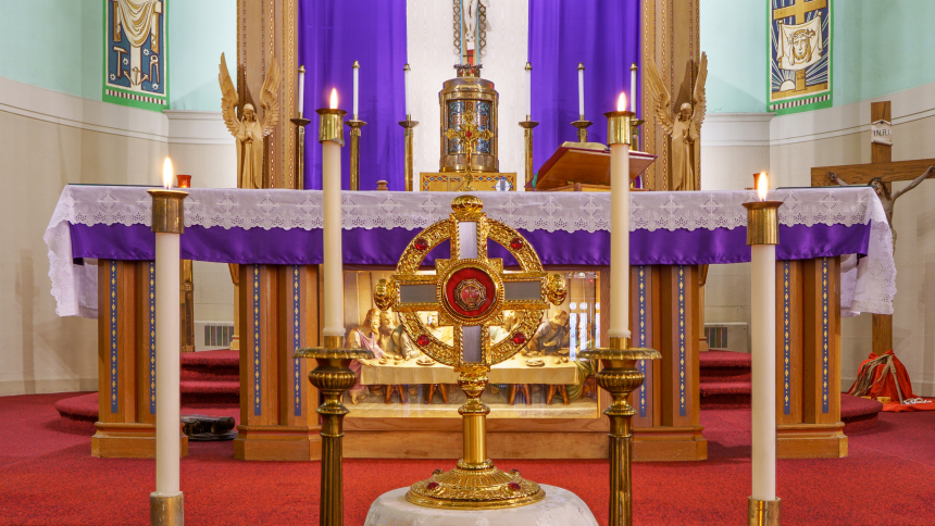 St. Stanislaus Kostka to offer veneration of True Cross of Christ ...