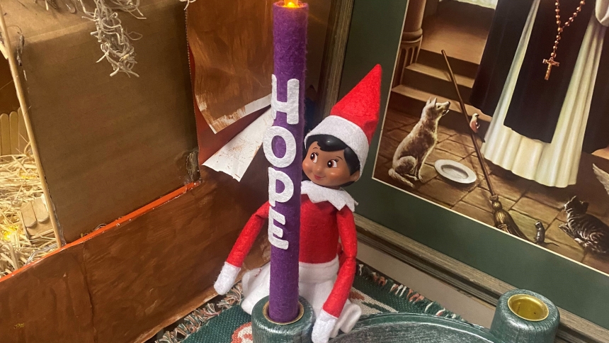 St. Stanislaus welcomes Conchita – the school’s Elf on the Shelf ...